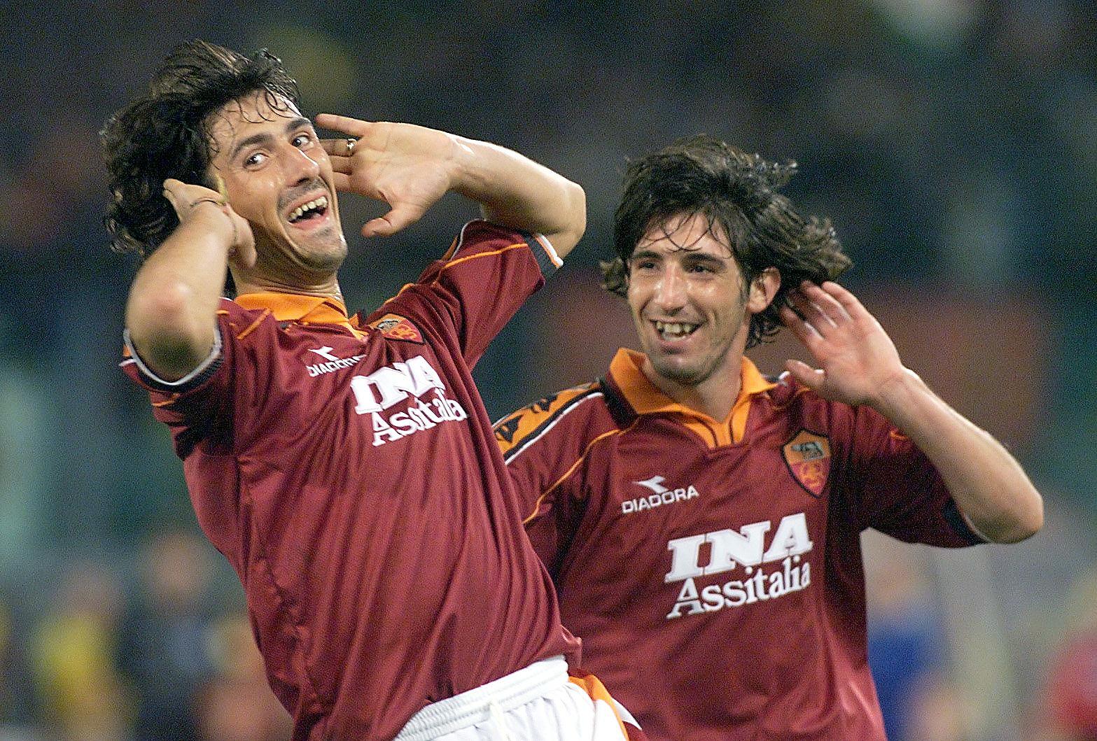 Roma, gli auguri a Marco Delvecchio per i suoi 50 anni: "Buon ...