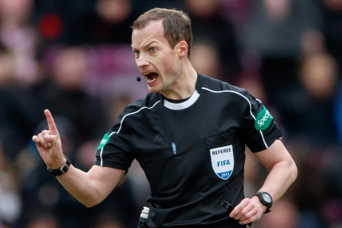 Roma-Borussia Mönchengladbach, arbitra lo scozzese Collum | Pagine ...