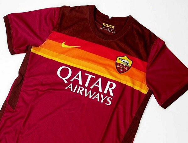 Roma, le nuove immagini della maglia "Home" 2020/21 - FOTO | Pagine ...